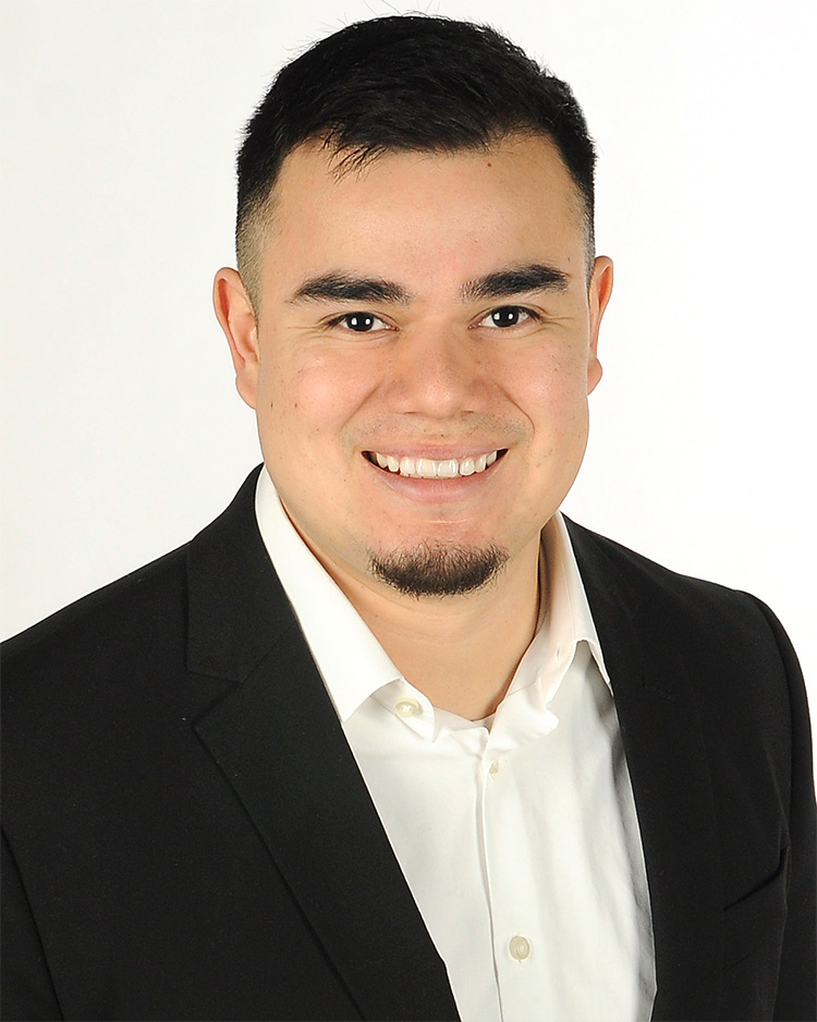 Johnny Reyes | Real Estate Agent